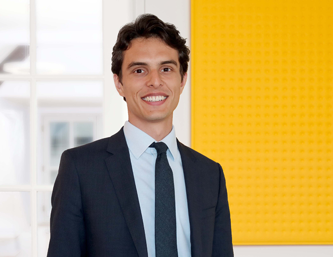 Raphael Muth – Aquin